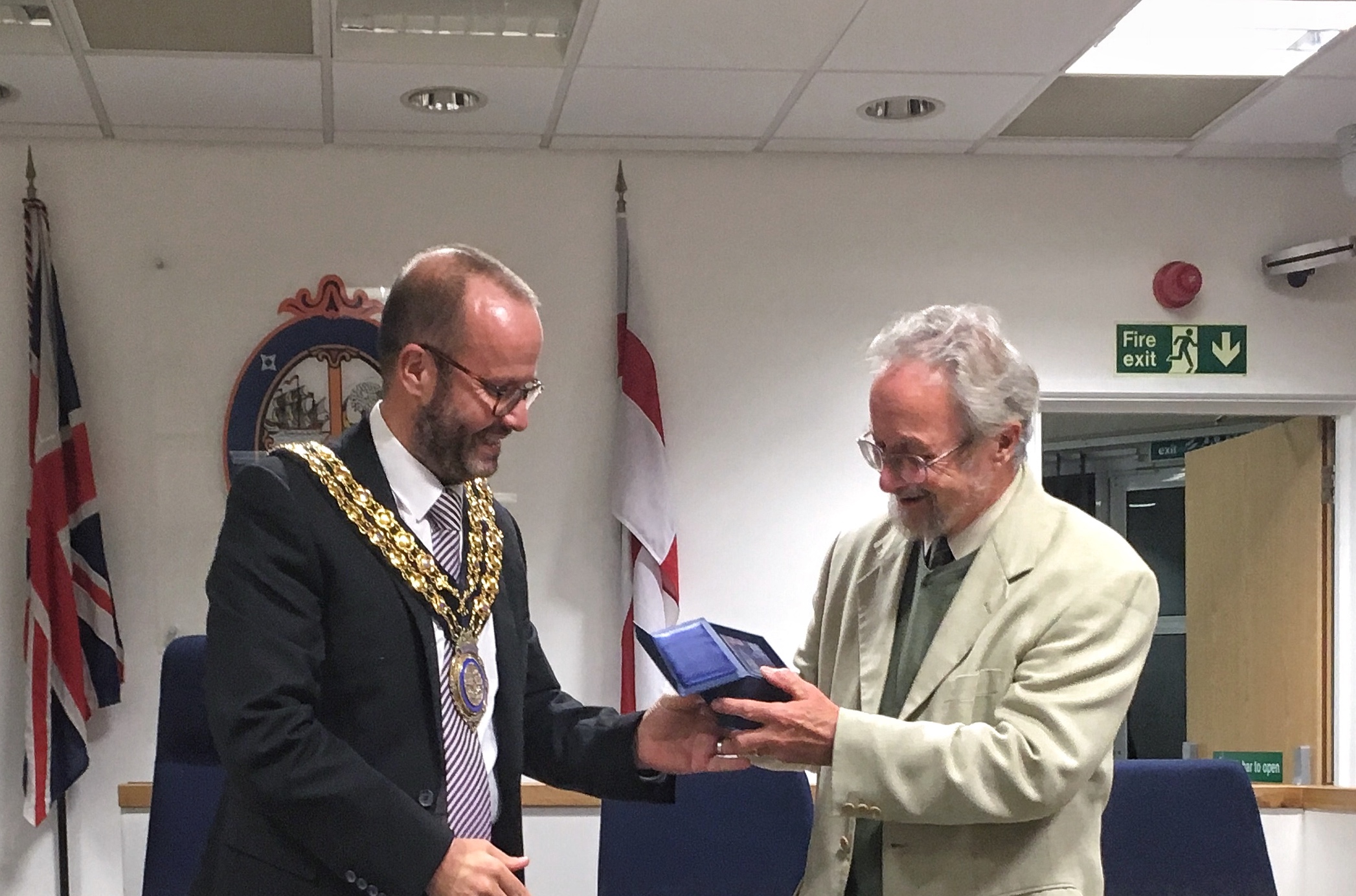 Dr Rodney Cole Receives the Alf Dove Award - Basildon Natural History ...